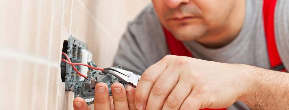 Is it Time to Hire a Maintenance Crew for Your Company? Answer These ...